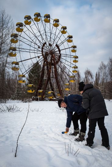 Chernobyl Guide Shows Radiation Levels Tourist Editorial Stock Photo ...