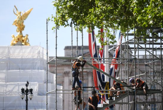 Construction Work Carried Out Buckingham Palace Editorial Stock Photo ...