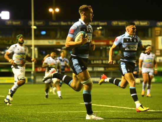Max Llewellyn Cardiff Scores Try Editorial Stock Photo - Stock Image ...