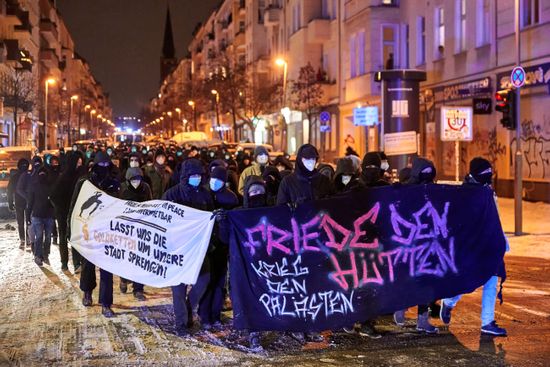 Leftwing Autonomists Protest Demonstration Against Evacuation Editorial ...