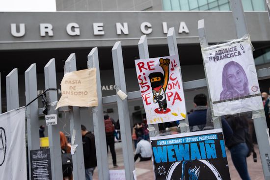 Supporters Leave Posters Support Communicator Journalist Editorial ...