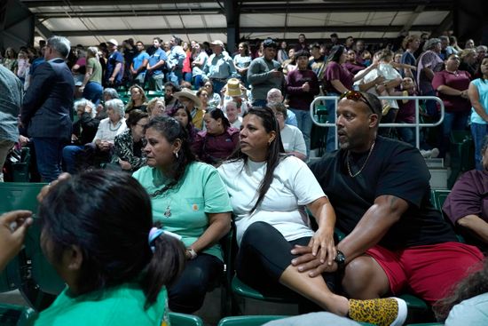 Mourners Comfort Eachother Pray Vigil 21 Editorial Stock Photo - Stock ...