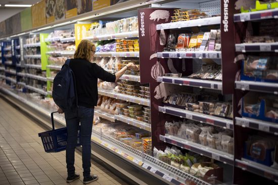 Customer Shops Chicken Meat Sainsburys Supermarket Editorial Stock ...