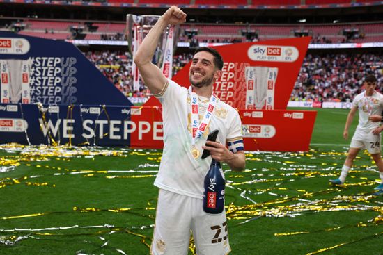 Tom Pett Port Vale Celebrate Trophy Editorial Stock Photo - Stock Image ...