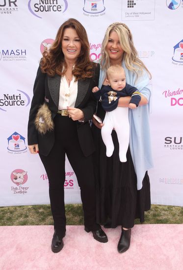 Lisa Vanderpump Pandora Vanderpump Sabo Vanderpump Editorial Stock ...
