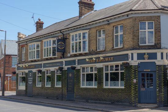 Railway Pub Prittlewell Scenes Near Prittlewell Editorial Stock Photo ...