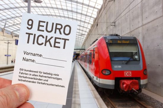 9euro Ticket Regional Train Regional Train Editorial Stock Photo ...