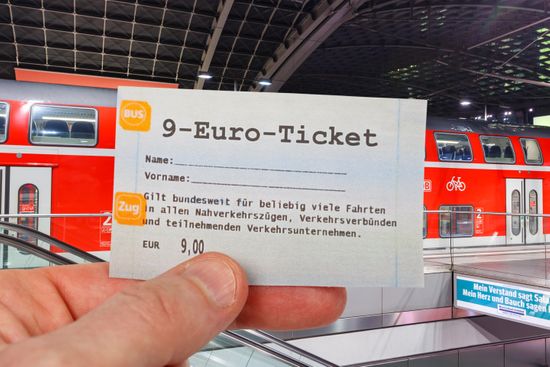 9euro Ticket Regional Train Regional Train Editorial Stock Photo ...