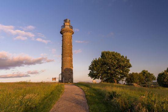 Irelands Only Inland Lighthouse Spire Lloyd Editorial Stock Photo ...