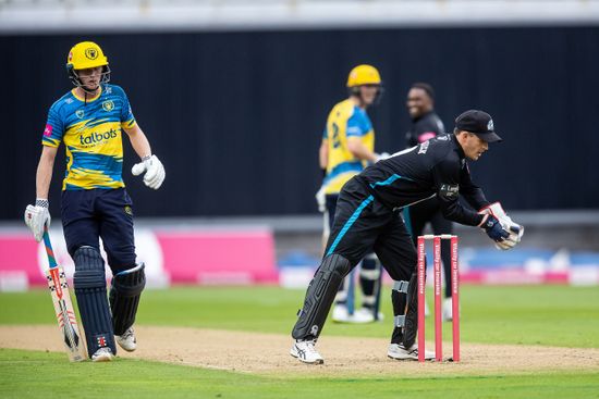 Gareth Roderick Worcestershire Rapids Gathers Ball Editorial Stock ...