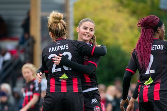 Jenna Dear Fc Fleury Celebrates Victory Editorial Stock Photo - Stock ...