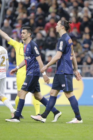 Zlatan Ibrahimovic Psg Javier Matias Pastore Editorial Stock Photo ...