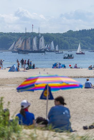 Falkenstein Beach Spectators Windjammer Parade Threemast Editorial ...