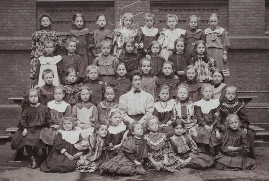 Class Photo School Class Girls School Editorial Stock Photo - Stock ...