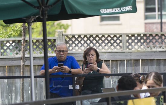 People Use Public Wifi Outside Starbucks Editorial Stock Photo - Stock ...