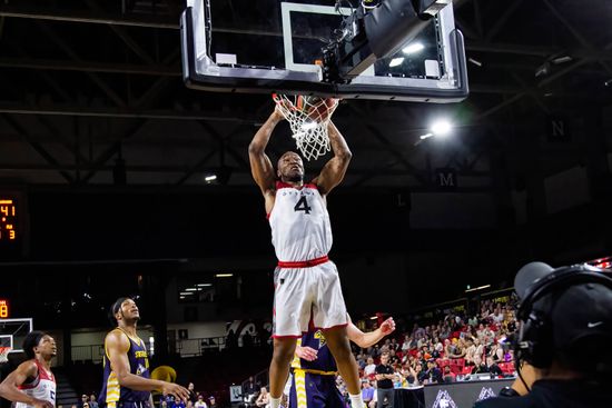 Ottawas 4 Zena Edosomwan Forward During Editorial Stock Photo - Stock ...