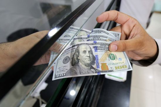 Foreign Currency Dealer Counts Us Dollars Editorial Stock Photo - Stock ...