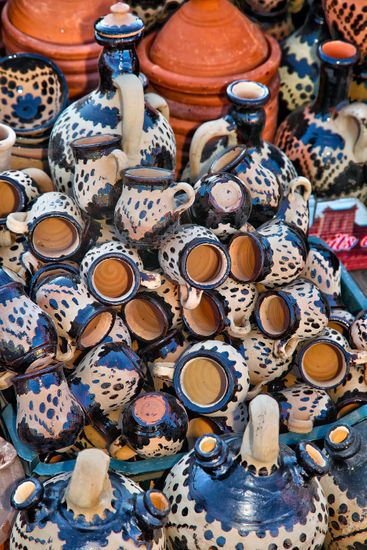 Pottery Displayed Souk Traditional Marketplace Meknes Editorial Stock ...