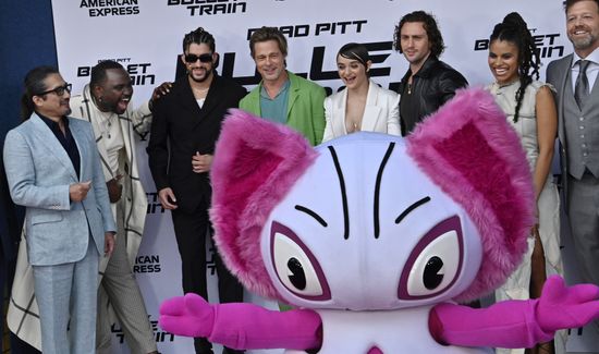 Cast Members React Costumed Character Steals Editorial Stock Photo ...