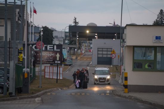 Ukrainian Refugees Reunited Their Loved Ones Editorial Stock Photo ...