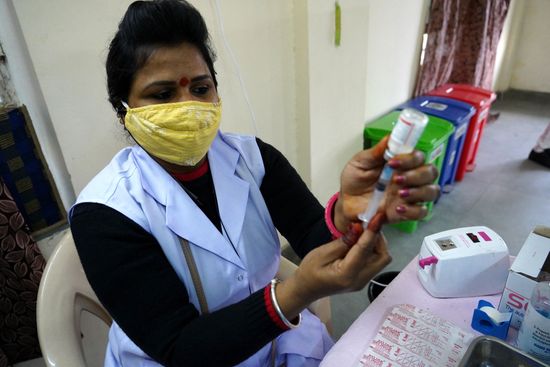 Indian Health Worker Inoculates Youth Covid19 Editorial Stock Photo ...