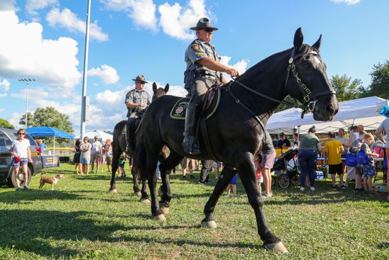 Mounted Pennsylvania State Police Troopers Ride Editorial Stock Photo ...