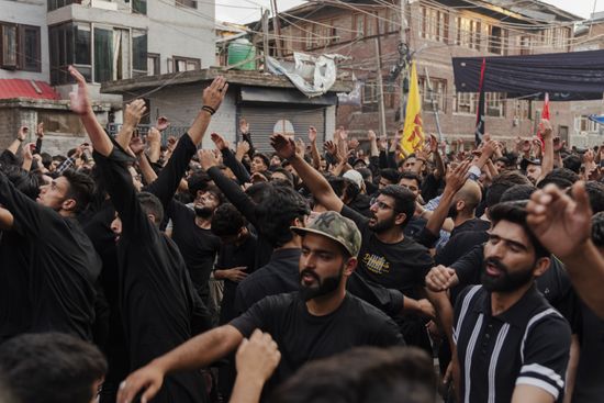 Shia Muslims Beat Their Chests During Editorial Stock Photo - Stock ...