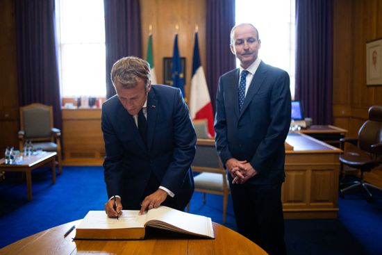 France President Emmanuel Macron Sign Visitor Editorial Stock Photo ...