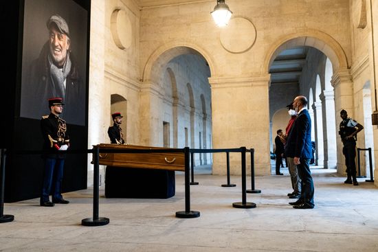 Anonymous Fans Pay Tribute Actor Jean Editorial Stock Photo - Stock ...