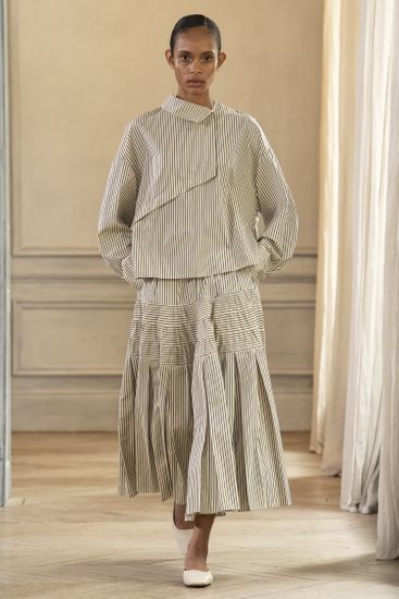 Handout Model Wearing Original Creation Spring Editorial Stock Photo ...