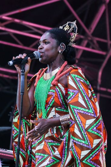 Britishnigerian Singer Lyricist Lead Vocalist Eno Editorial Stock Photo ...