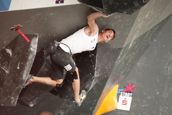Luka Potocar Slovenia Competes Mens Boulder Editorial Stock Photo ...