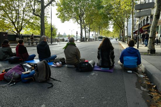Members Extinction Rebellion Movement Occupy Place Editorial Stock ...