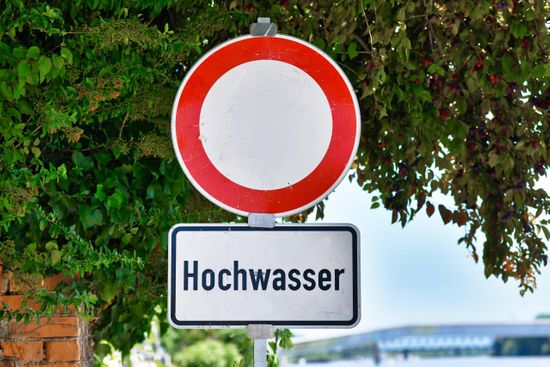 Water Flood Sign German Rhine River Editorial Stock Photo - Stock Image ...