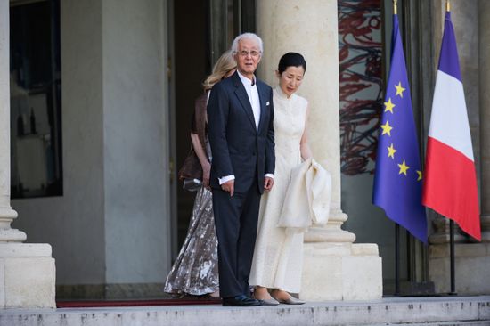Arata Isozaki Leaves After Pritzker Award Editorial Stock Photo - Stock ...