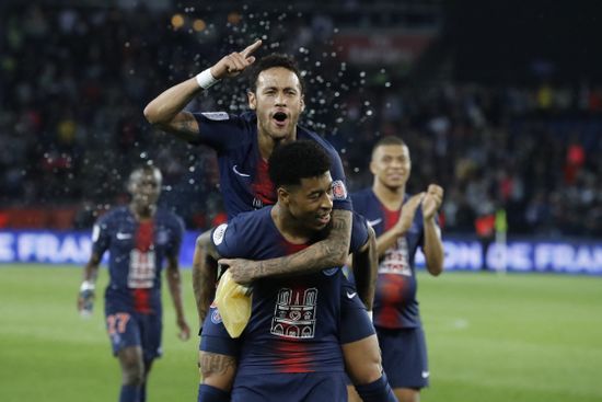 Psgs Neymar Fresnel Kimpembe End Celebrating Editorial Stock Photo ...