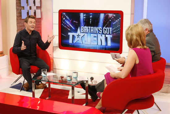 Stephen Mulhern Eamonn Holmes Ruth Langsford Editorial Stock Photo ...