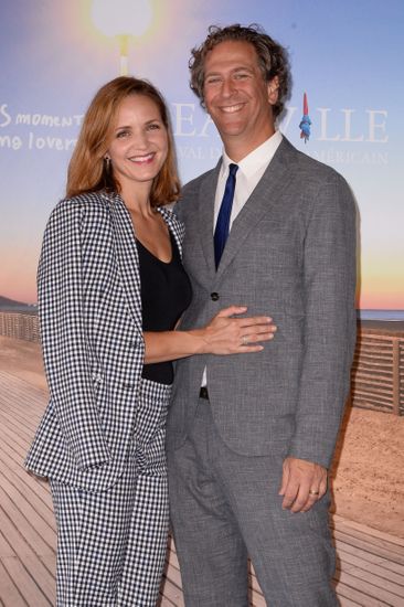 Jordana Spiro Husband Matthew Spitzer Attending Editorial Stock Photo ...