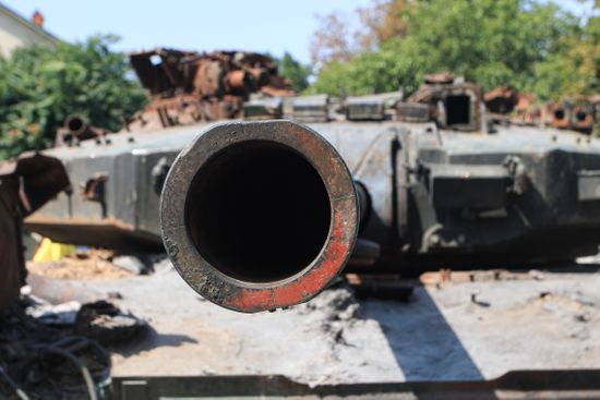 Muzzle Burnedout Russian T90 Tank Can Editorial Stock Photo - Stock ...