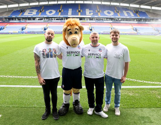 Birthday Treats Lofty Lion John Mcginlay Editorial Stock Photo - Stock ...