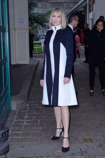 Robin Wright Attending Valentino Fashion Show Editorial Stock Photo ...