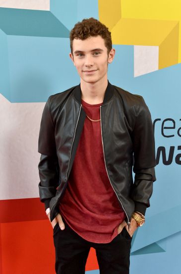 Zak Dossi Attends 2017 Streamy Awards Editorial Stock Photo - Stock ...