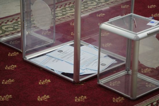 Ballot Box Collecting Ballots During Voting Editorial Stock Photo ...