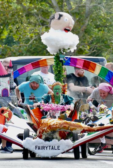 Participants Their Decorated Carts Many Events Editorial Stock Photo ...