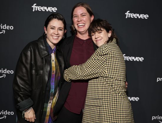Tegan Quin Laura Kittrell Sara Quin Editorial Stock Photo - Stock Image ...