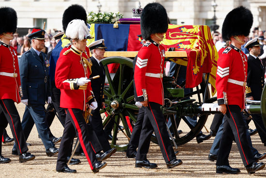 Coffin Carrying Queen Elizabeth Ii Seen Editorial Stock Photo - Stock ...