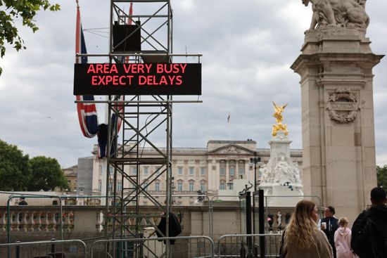 Signs Front Buckingham Palace Advance Britains Editorial Stock Photo ...