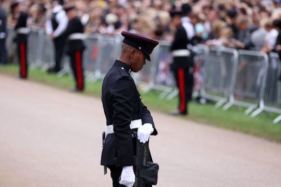 Hearse Procession Makes Way Windsor Castle Editorial Stock Photo ...