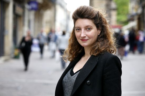 Exclusif Lactrice Lea Wiazemsky Dedicace Pour Editorial Stock Photo ...