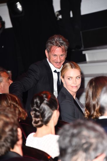 Sean Penn Charlize Theron Attending 39th Editorial Stock Photo - Stock ...